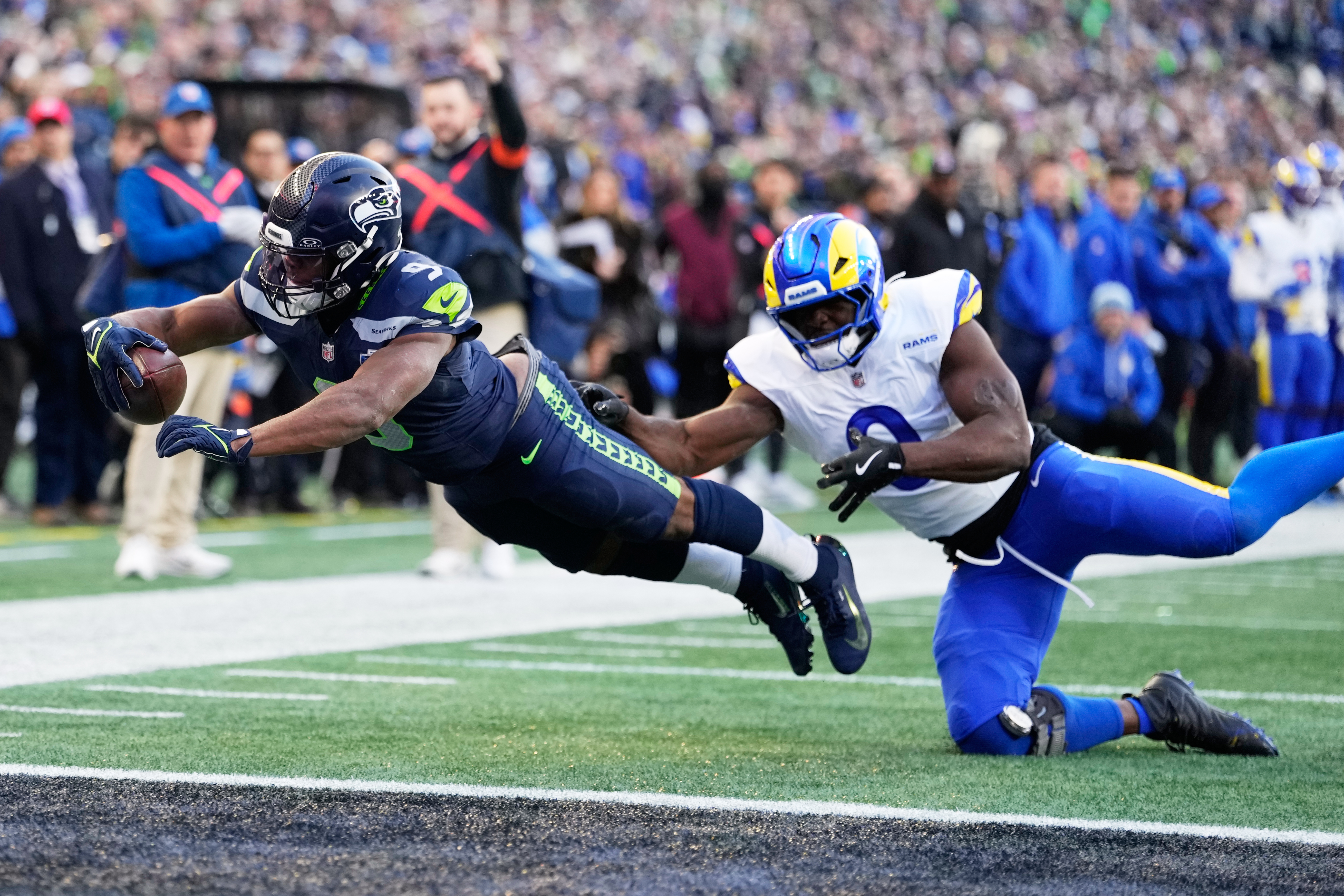 Prop bets on Seahawks' Kenneth Walker III draw heavy action ahead of ...