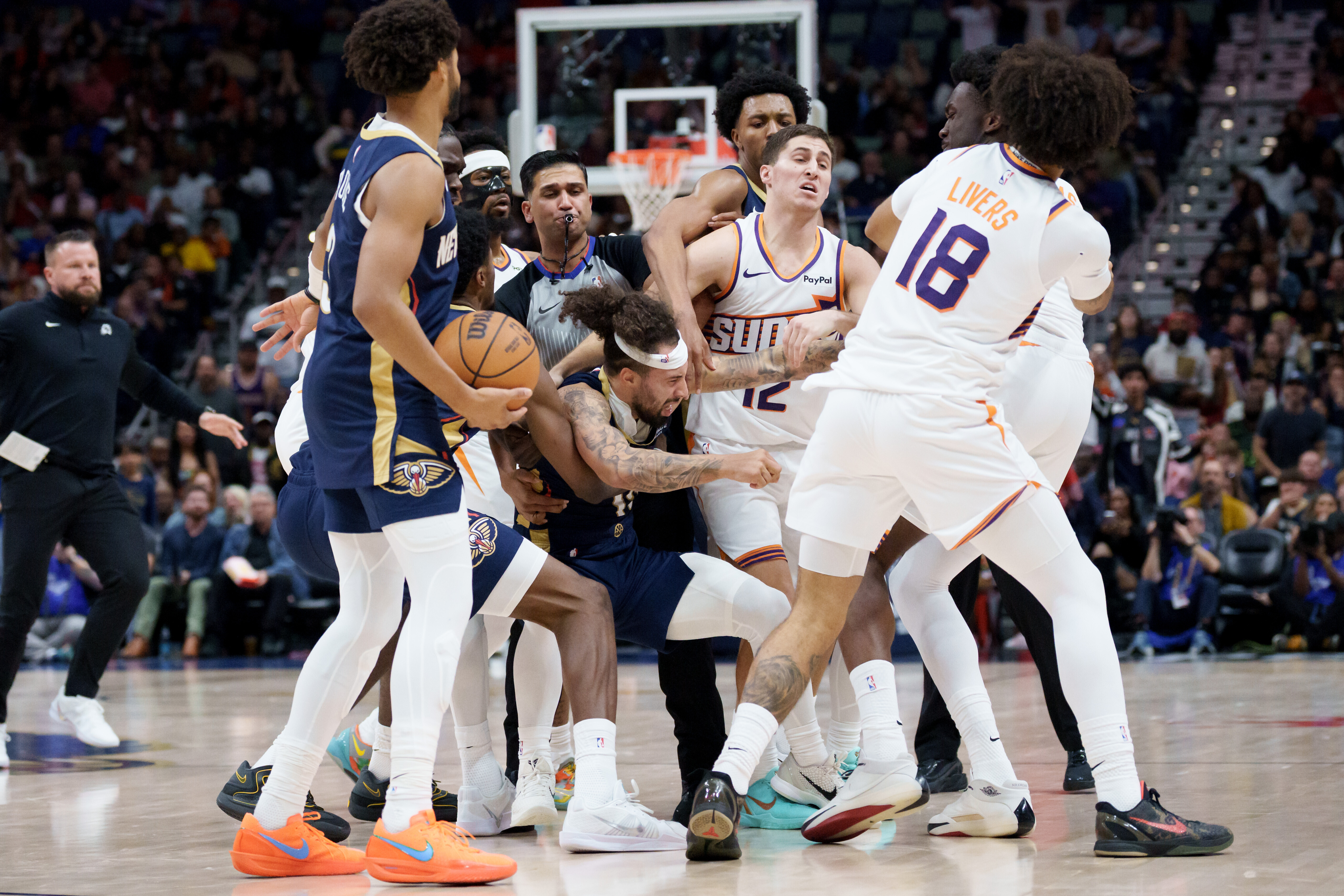 NBA suspends Alvarado and Williams for fight during Pelicans-Suns game ...