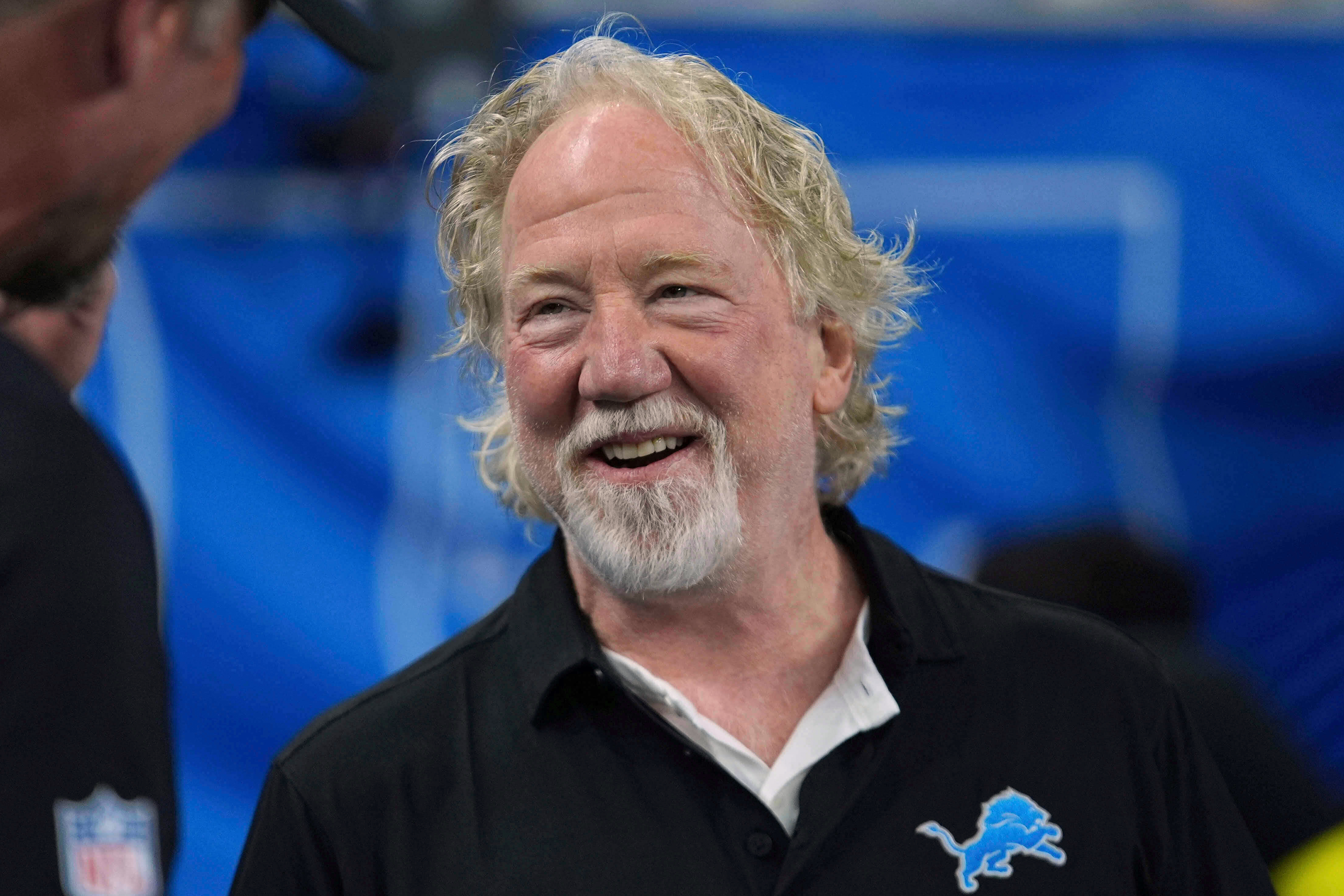 Actor Timothy Busfield indicted on 4 counts of sexual contact with a ...
