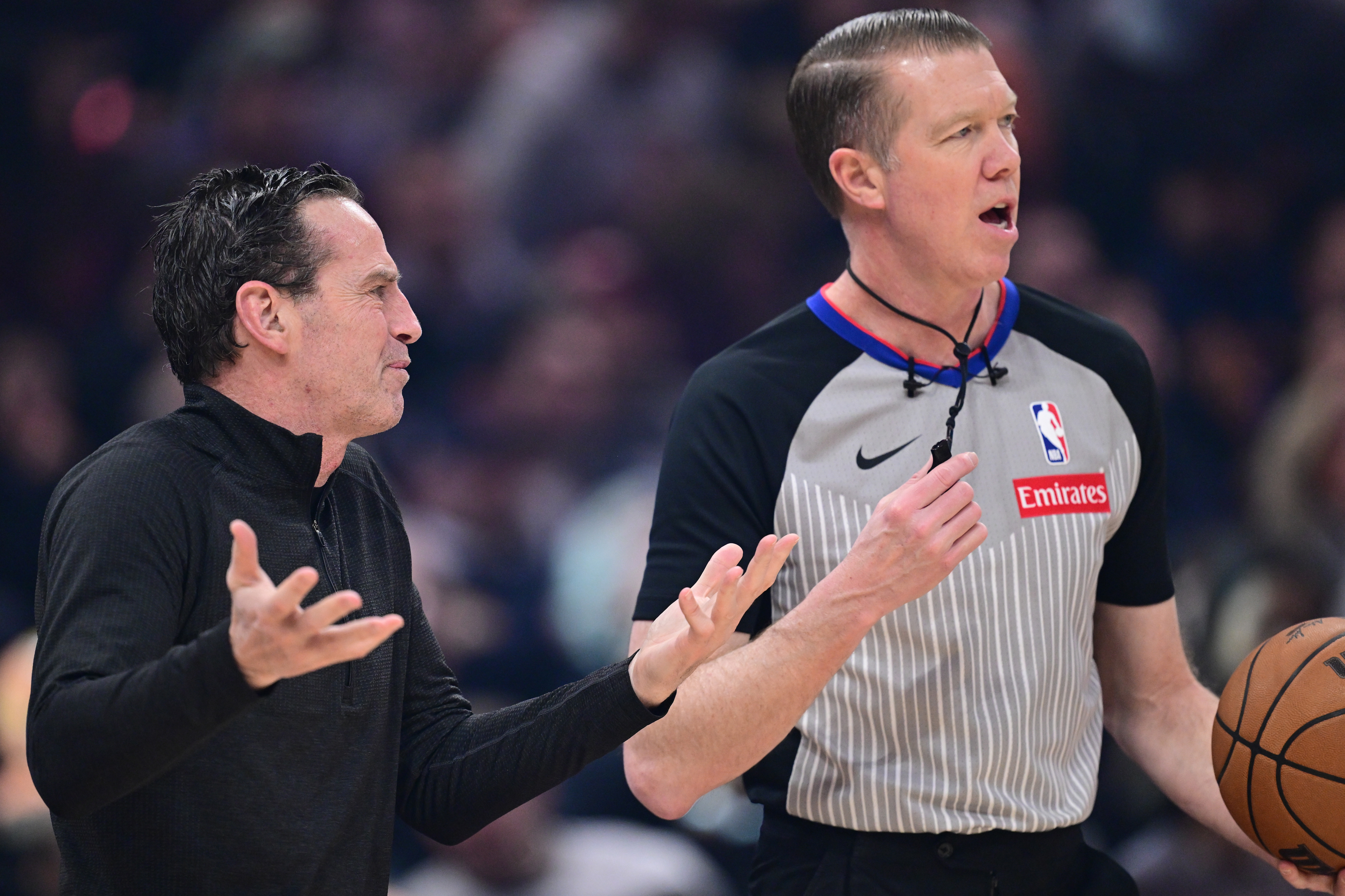 NBA to resume having referees wearing headsets, starting Tuesday. Test ...