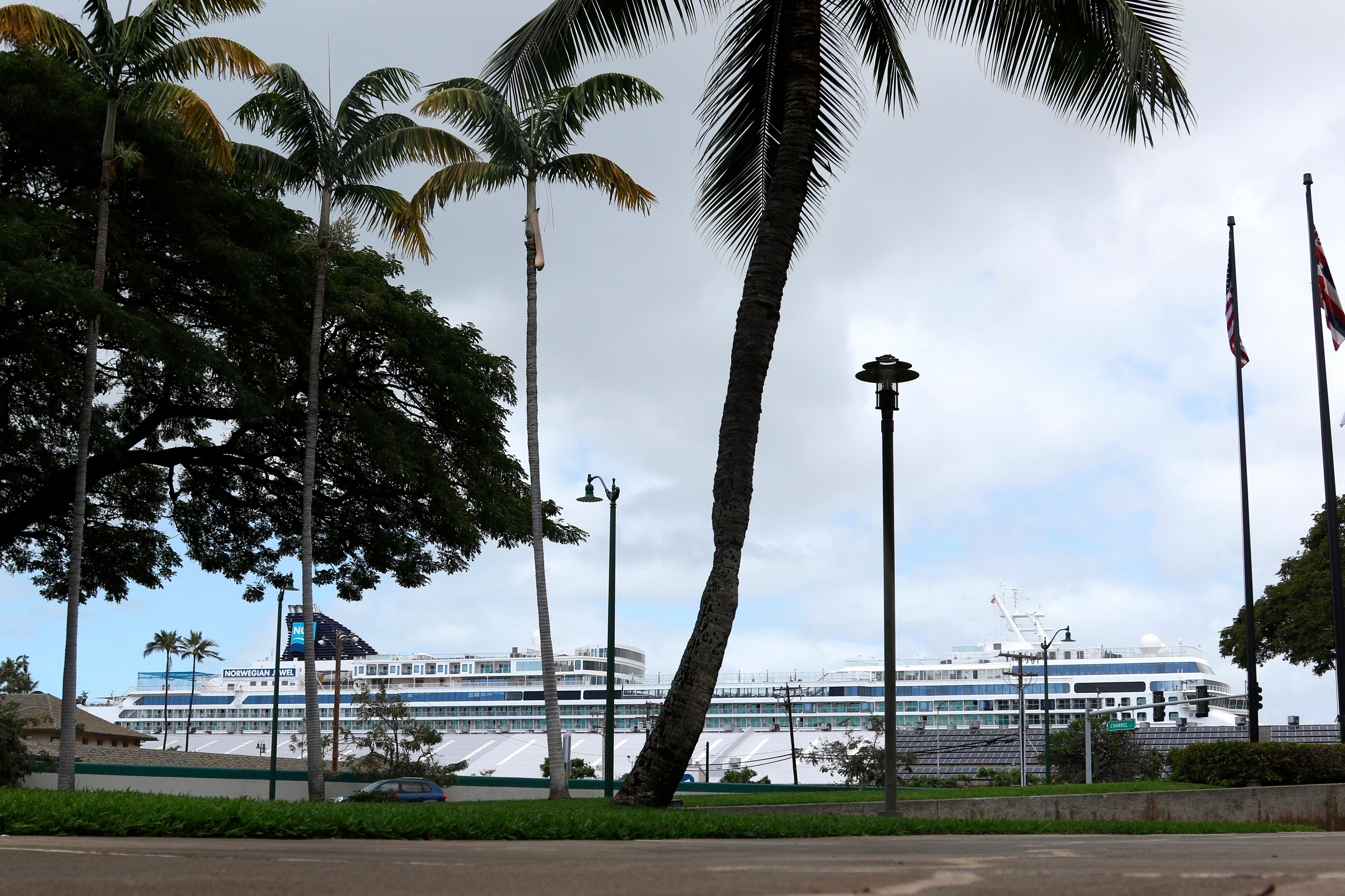 Federal ruling blocks Hawaii's climate change tourist tax on cruise ...