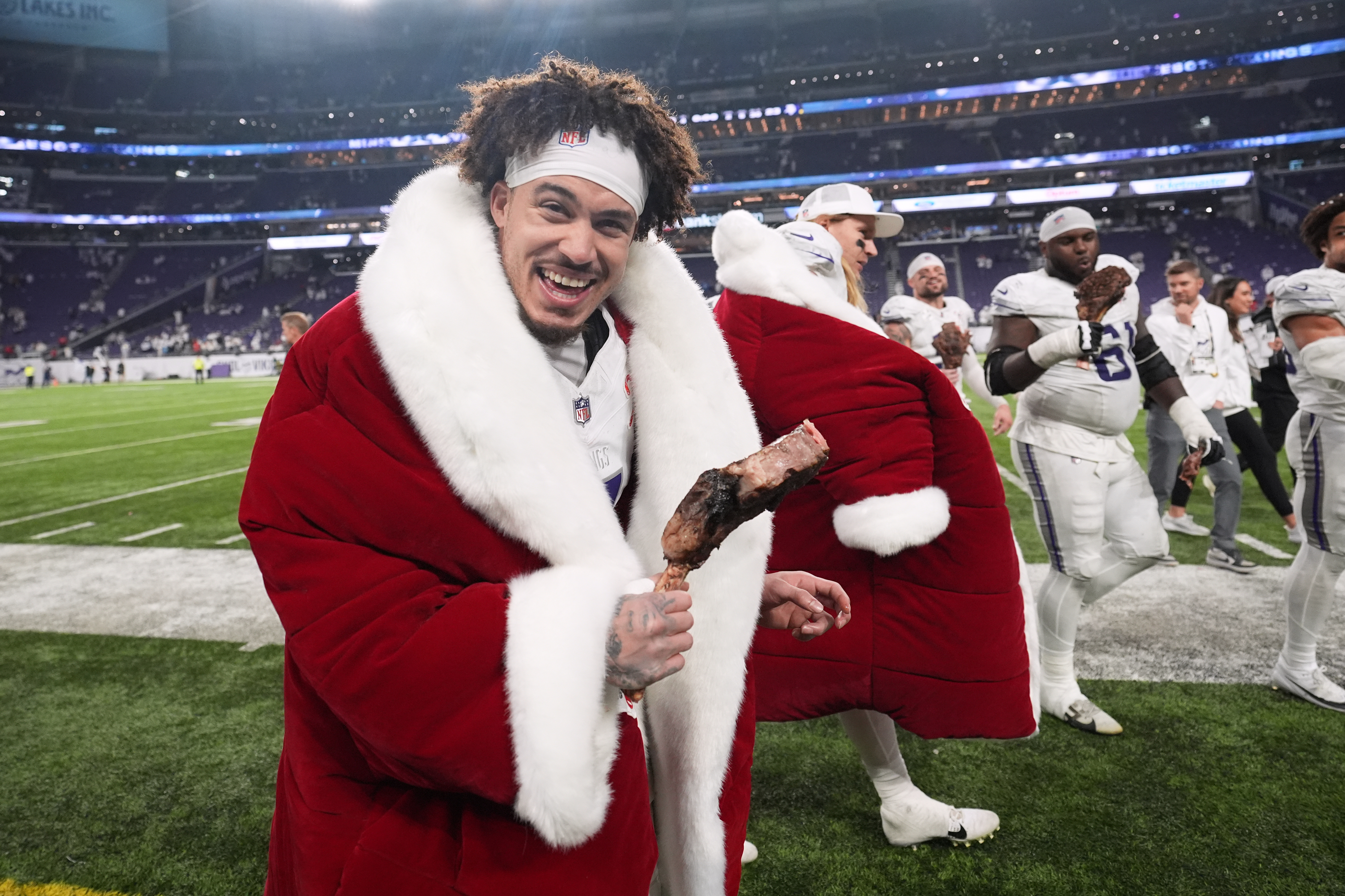 Lions-Vikings Christmas game on Netflix sets NFL streaming record ...