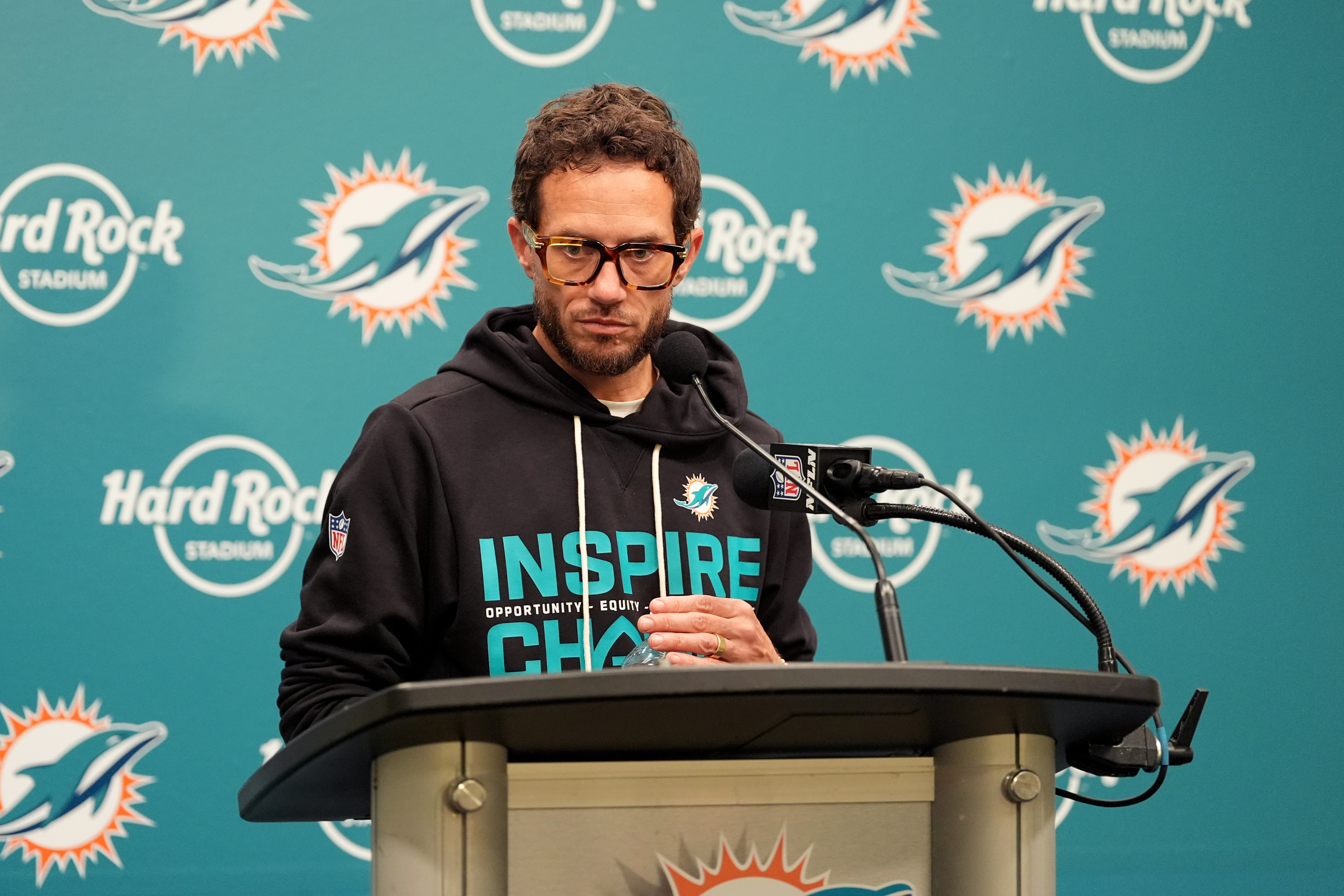 Dolphins fire Mike McDaniel after 7-10 season in which Miami missed ...