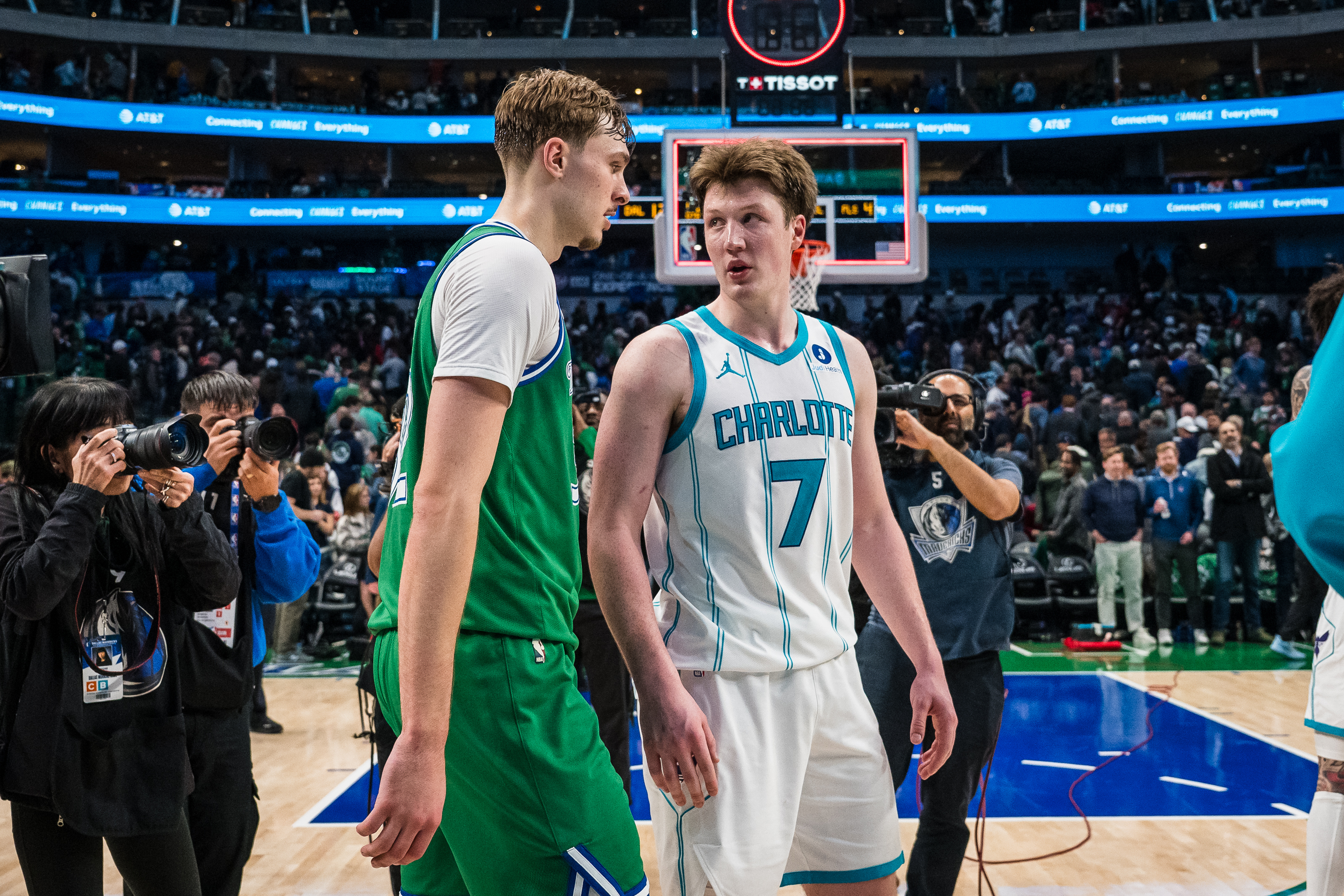 Cooper Flagg breaks NBA teen record with 49 points in Mavs' loss to ...