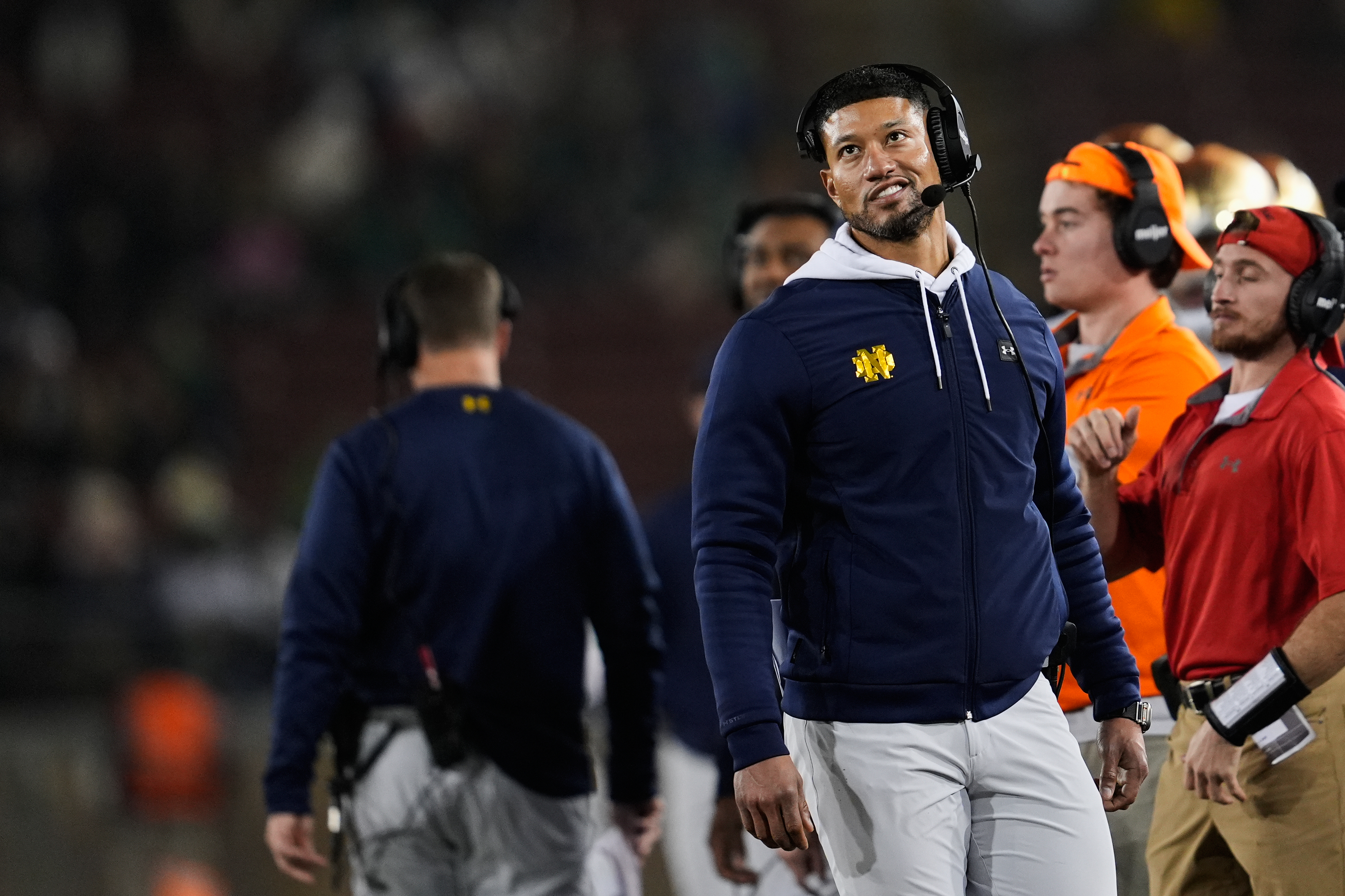 Marcus Freeman will return to Notre Dame after having his contract ...