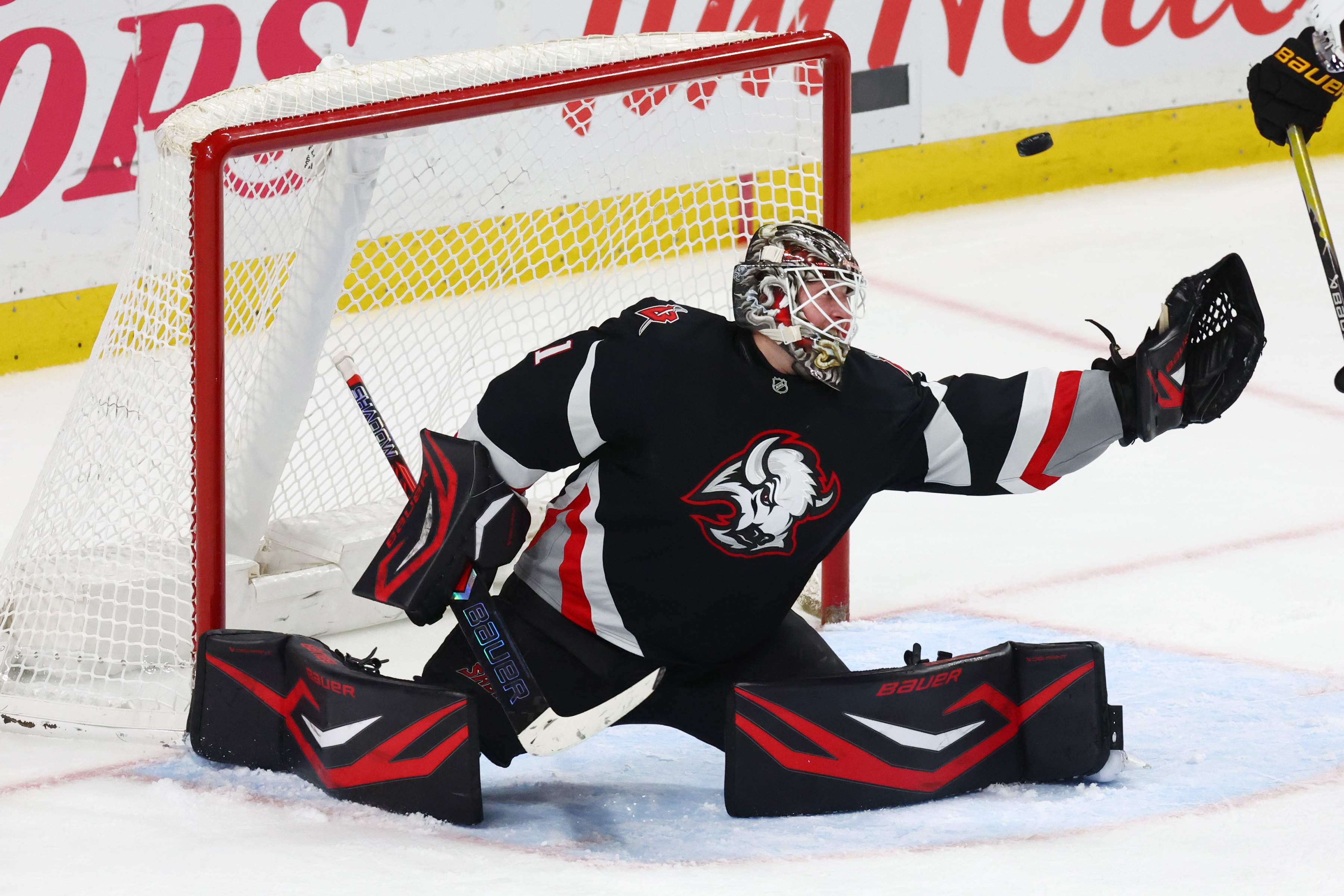 Samuelsson, Sabres make it eight in a row with 4-1 win over Bruins ...