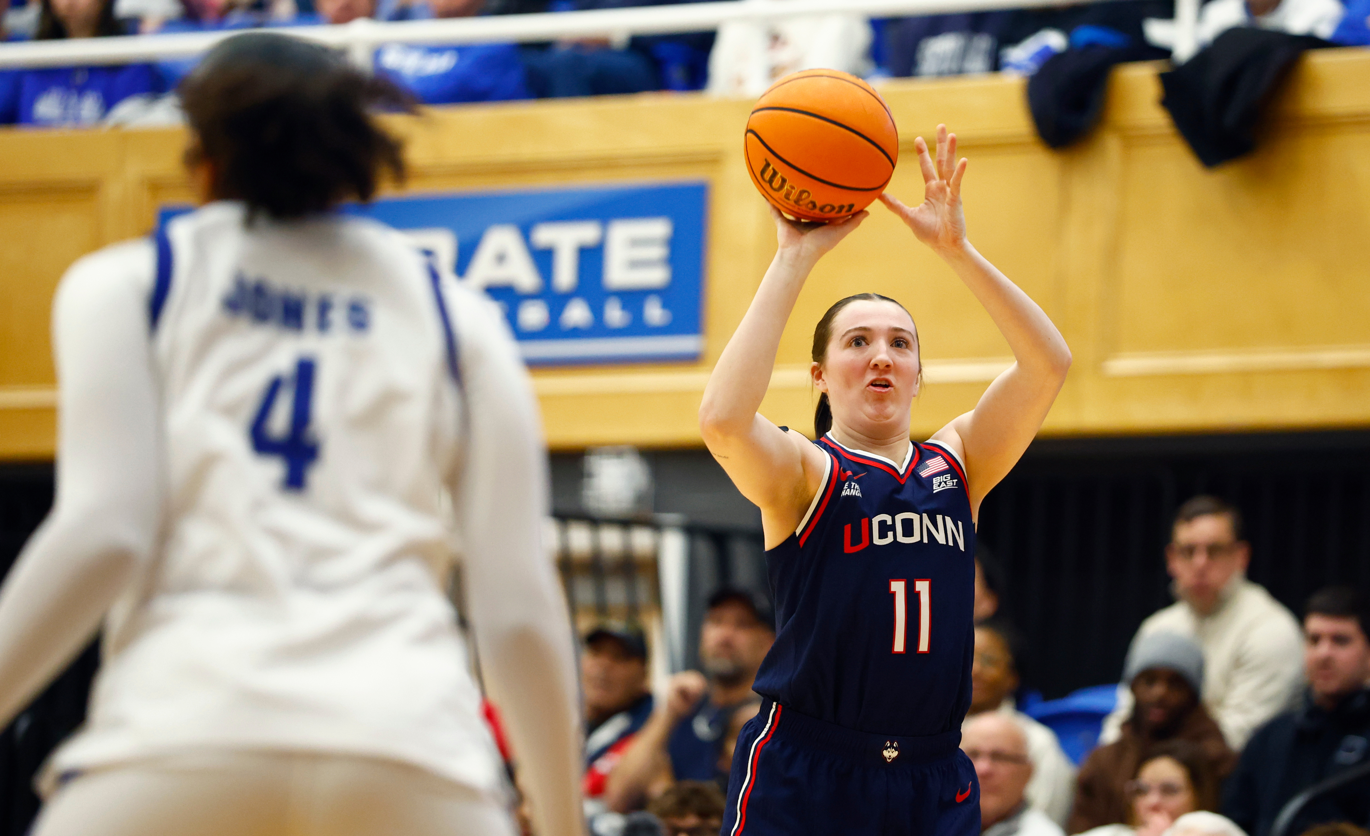 No. 1 UConn beats Seton Hall 92-52 for its 43rd straight win over the ...