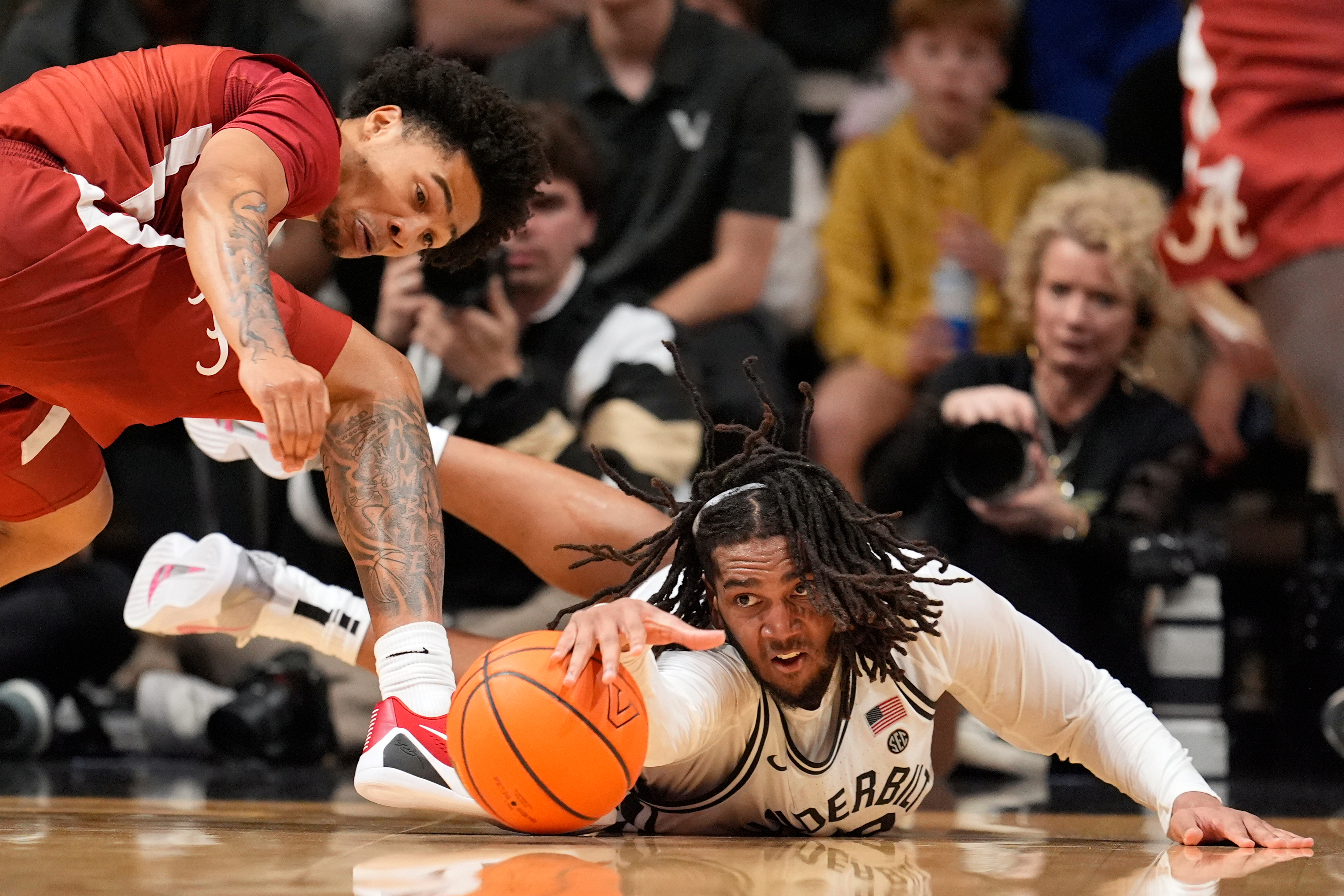 No. 11 Vanderbilt remains undefeated with 96-90 win over No. 13 Alabama ...