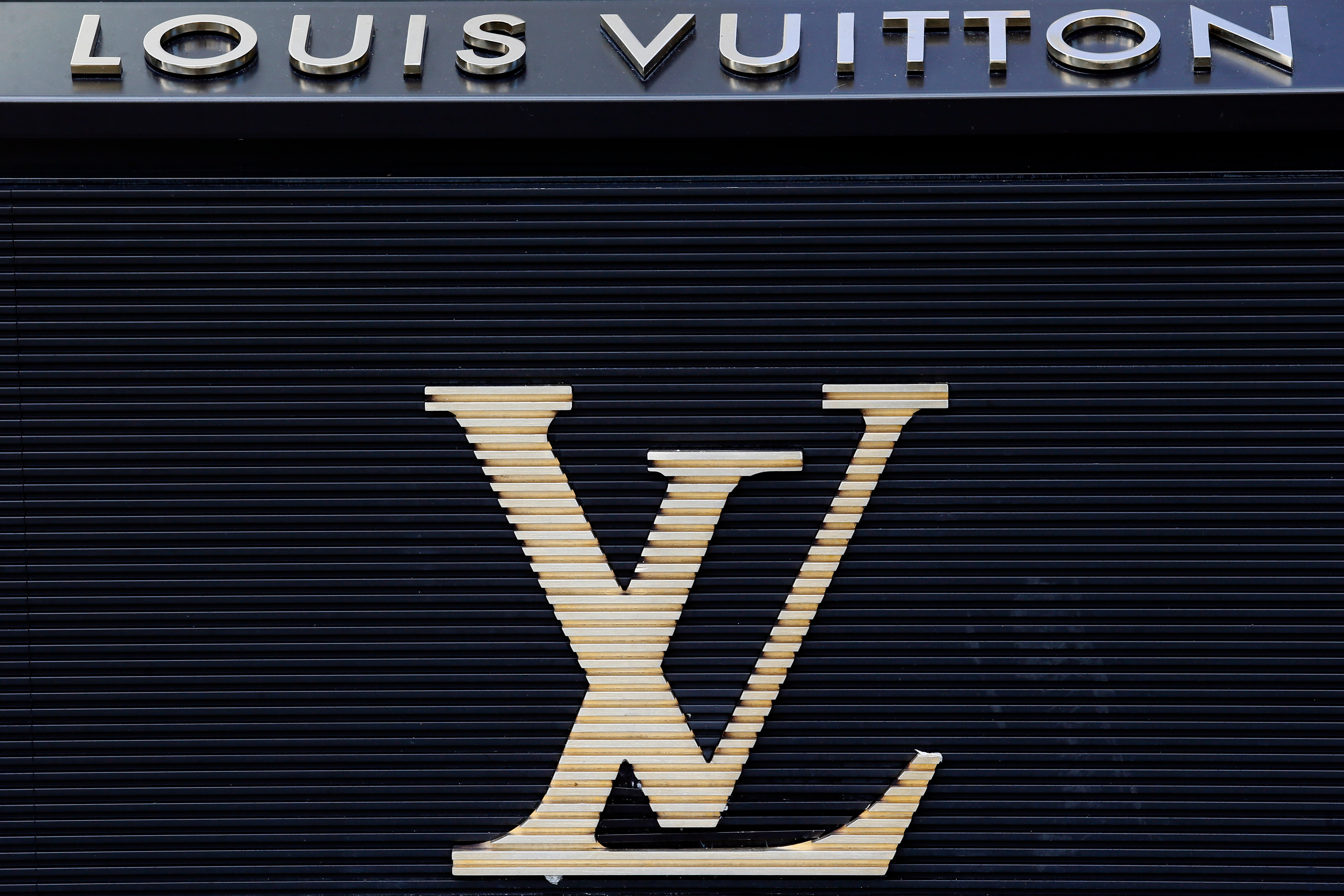 Louis Vuitton’s Dutch arm agrees to pay 500,000 euros to settle a money ...