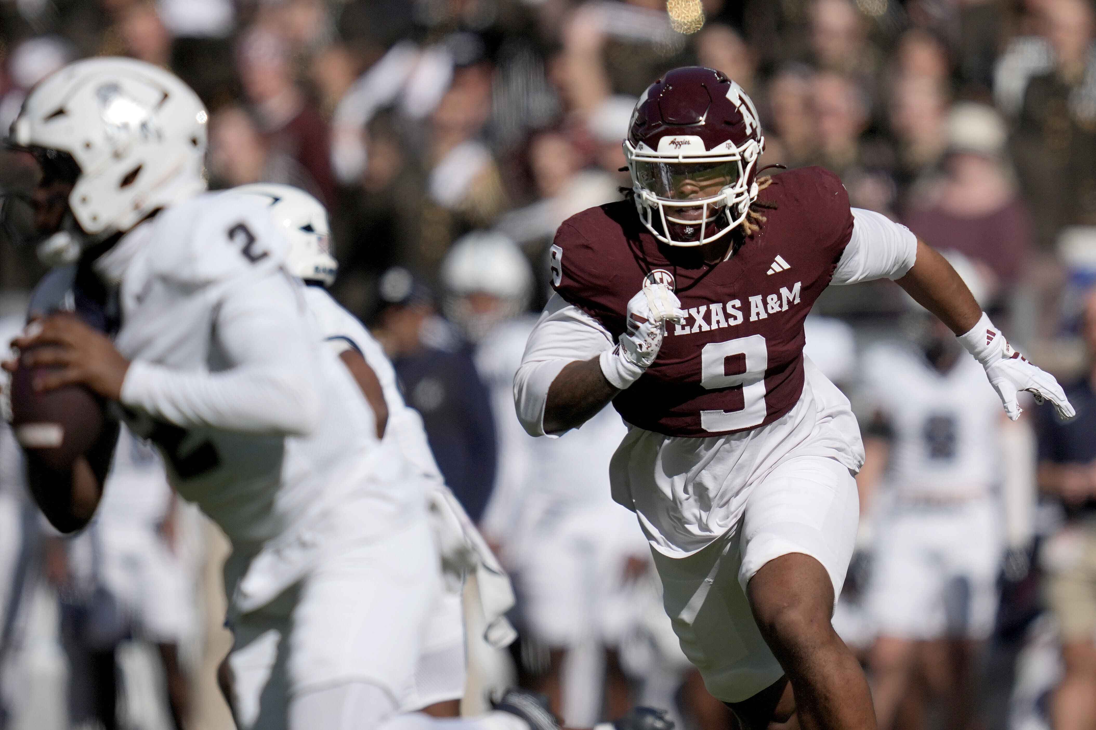 From no offers to the College Football Playoff, Cashius Howell has had ...
