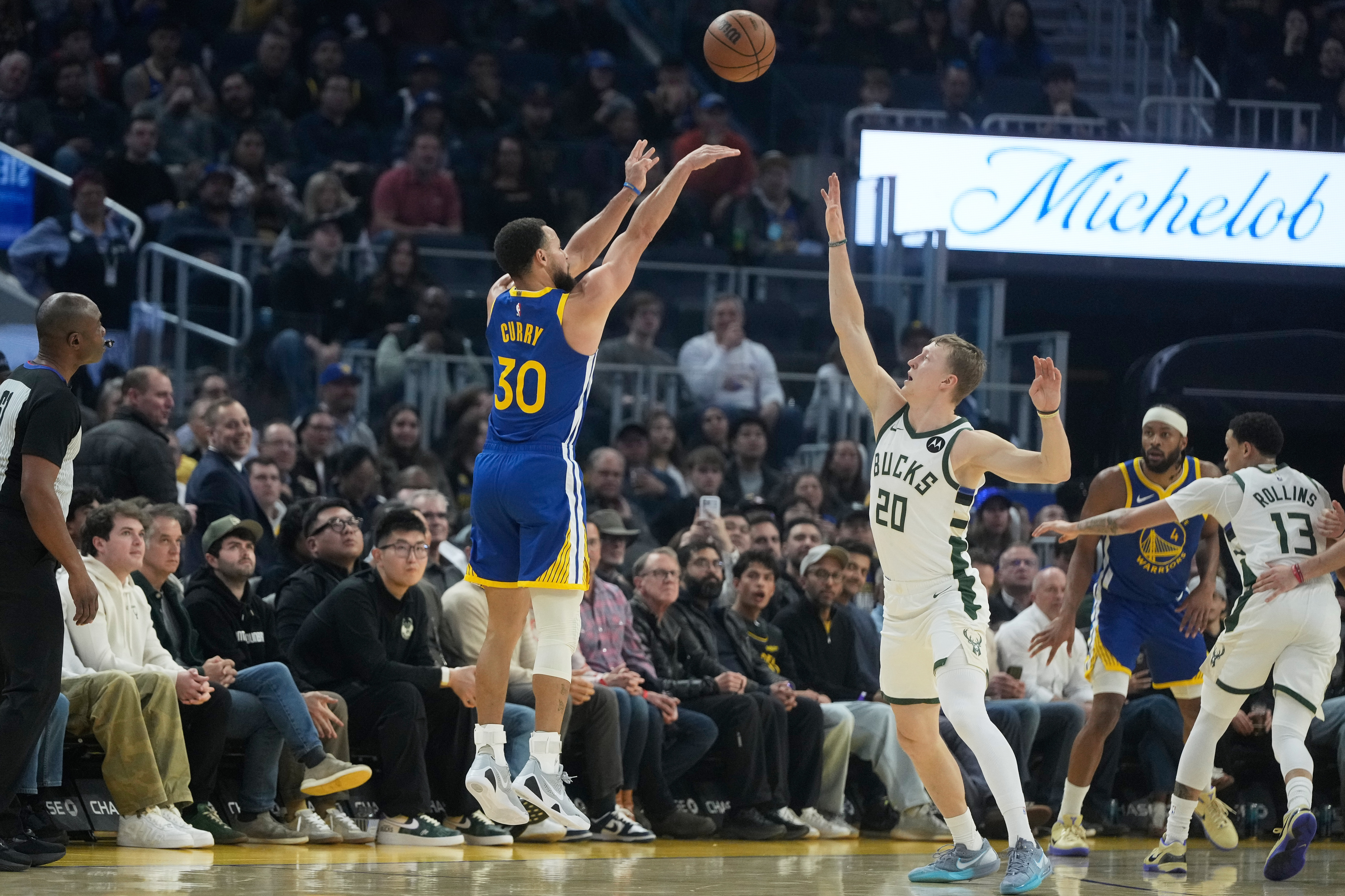 Stephen Curry, Jimmy Butler lead Warriors past Bucks, 120-113 | 9news.com