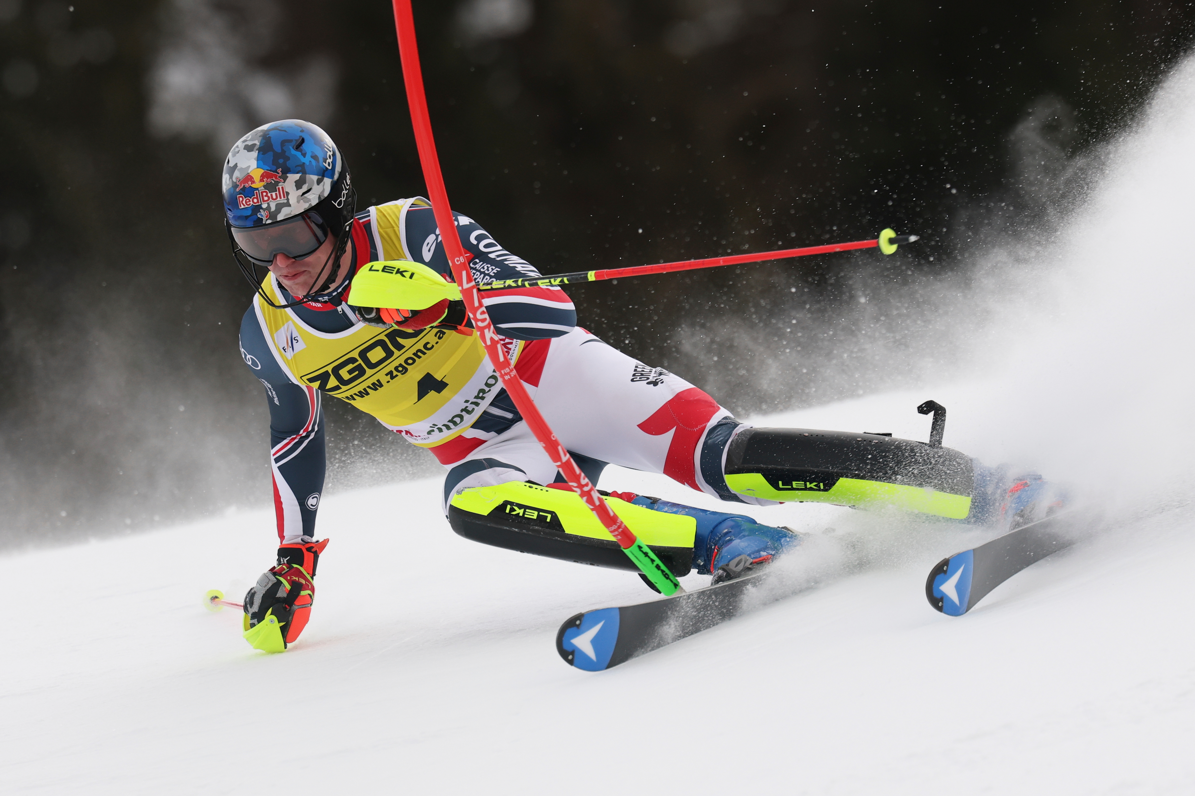 First Noël. Olympic slalom champion Clément leads first run of World ...