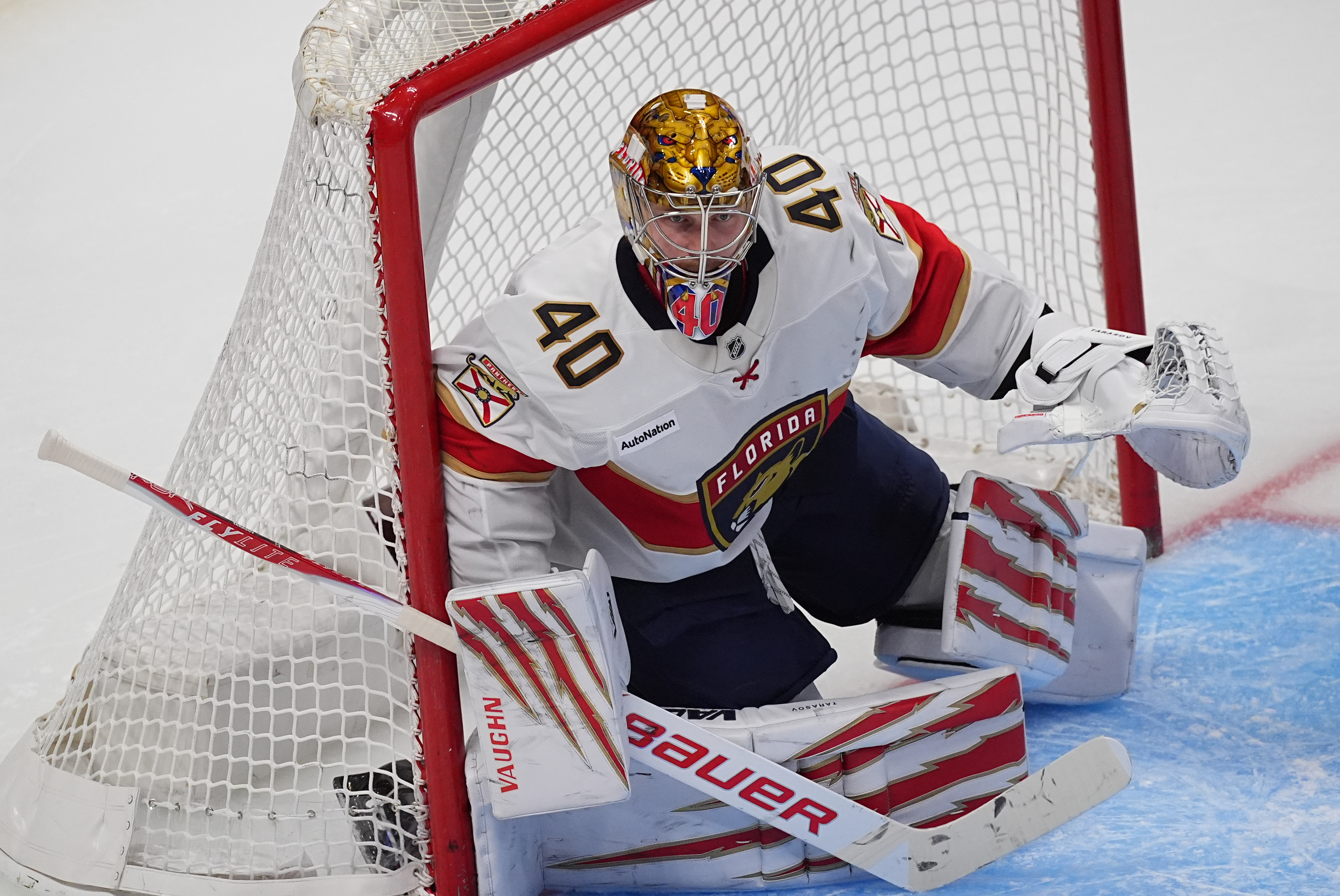 Bennett scores big goal early in 3rd, Panthers stay hot by topping ...
