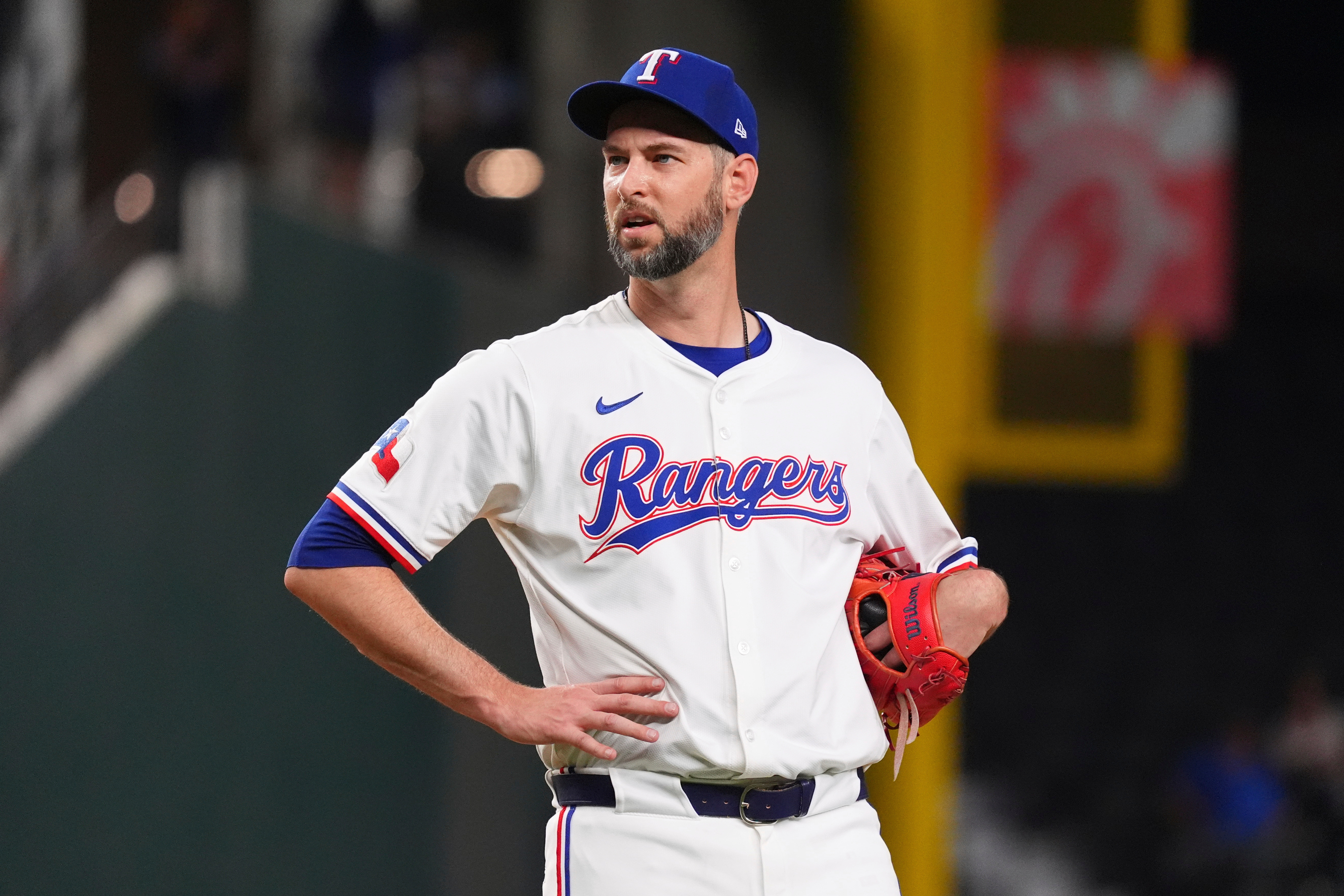 Texas Rangers and reliever Chris Martin finalize 1-year contract | wgrz.com