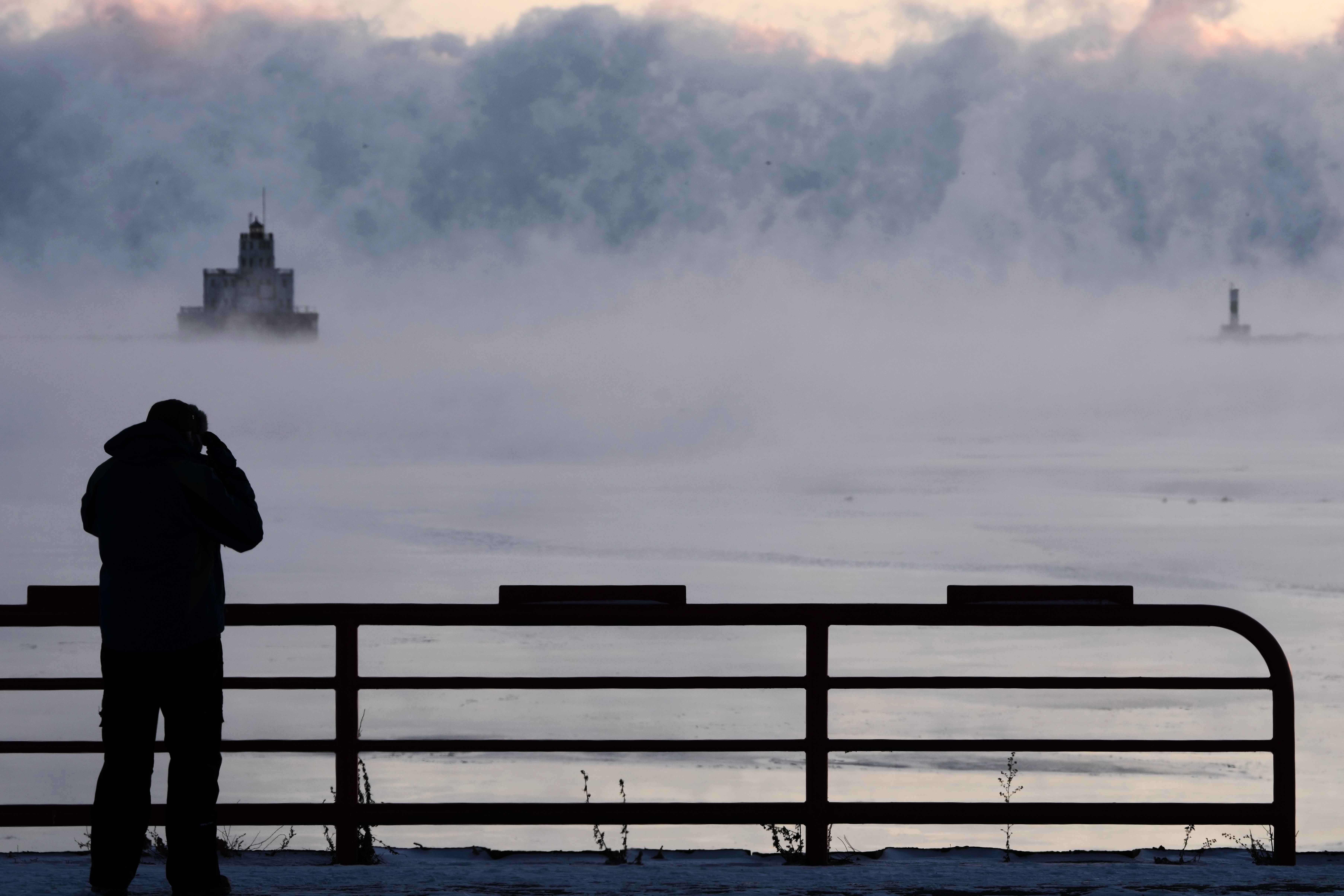 Texas and Oklahoma brace for snow and ice as winter storm barrels ...