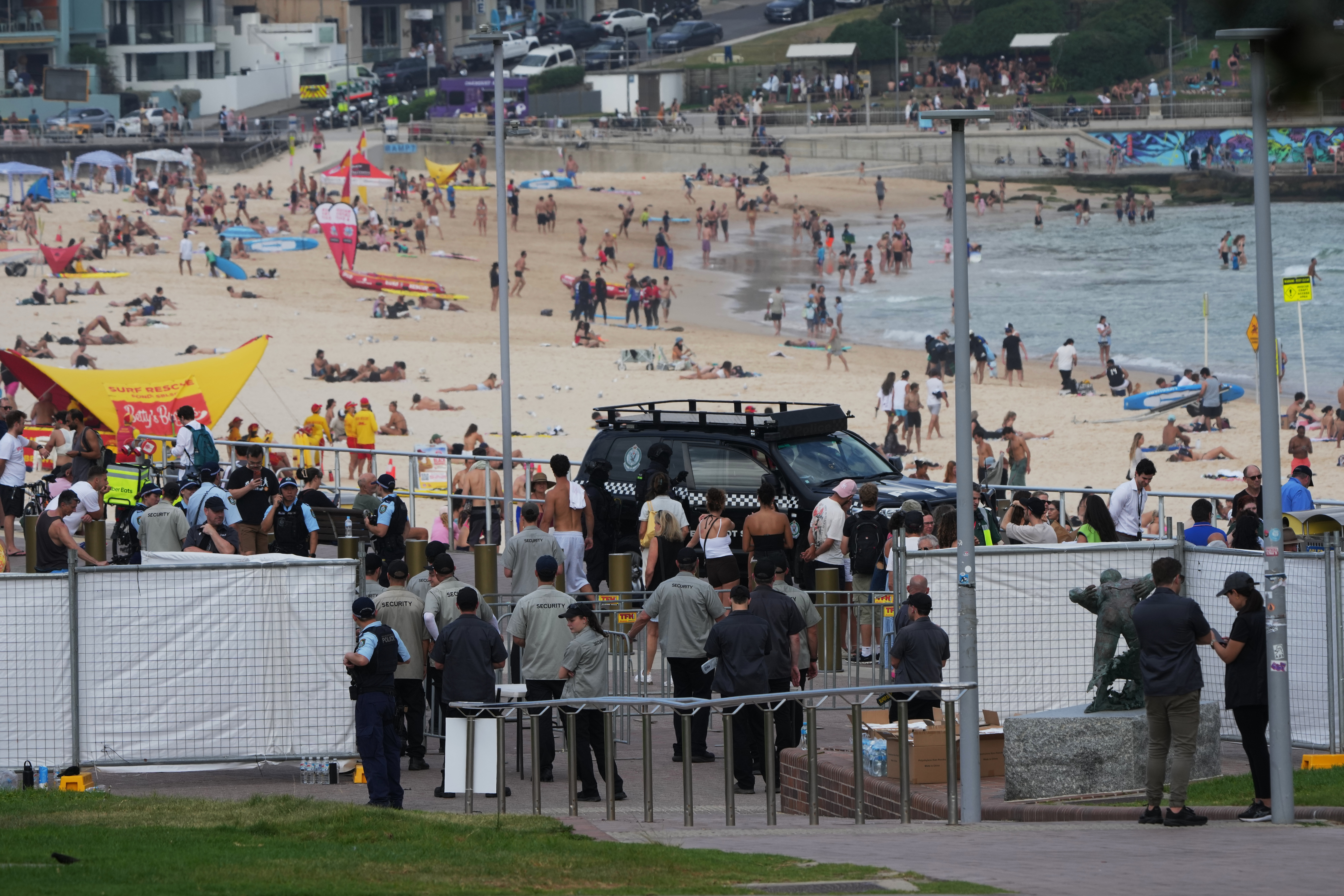 Police allege suspected gunman in Bondi Beach shooting trained with ...