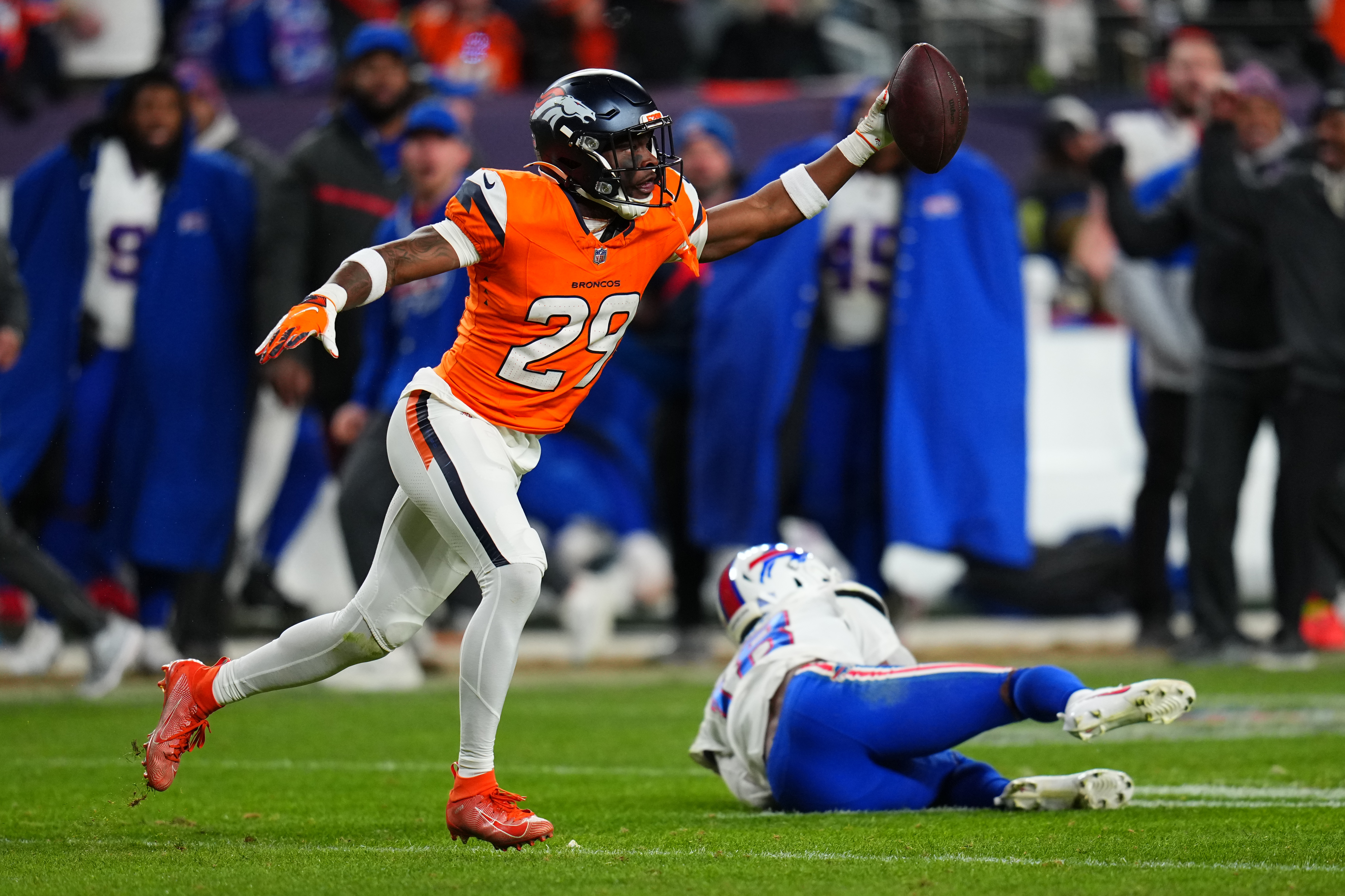 Broncos advance to AFC title game, beating Bills 33-30 after McMillian ...