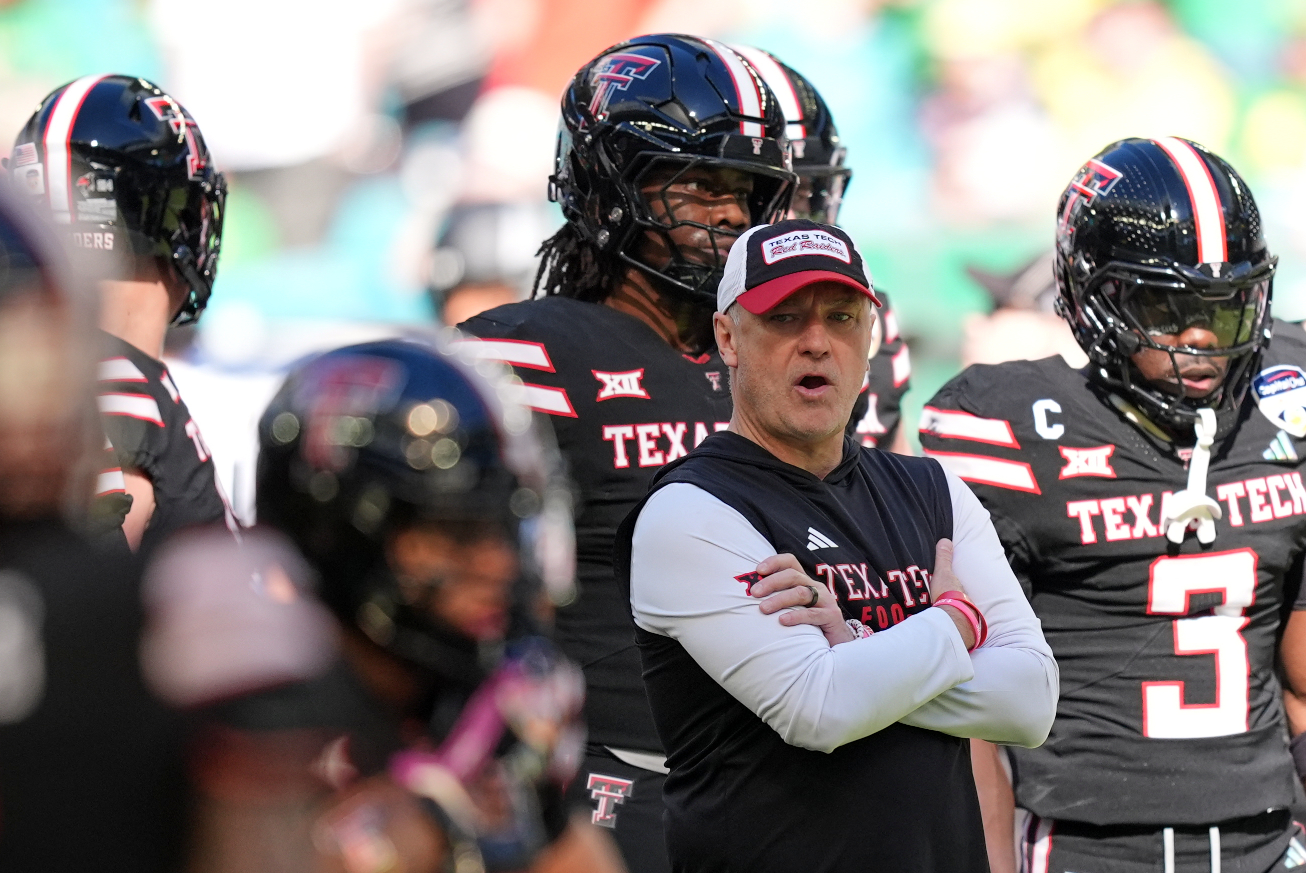 A rarity: Texas Tech coach Joey McGuire praises referees despite loss ...