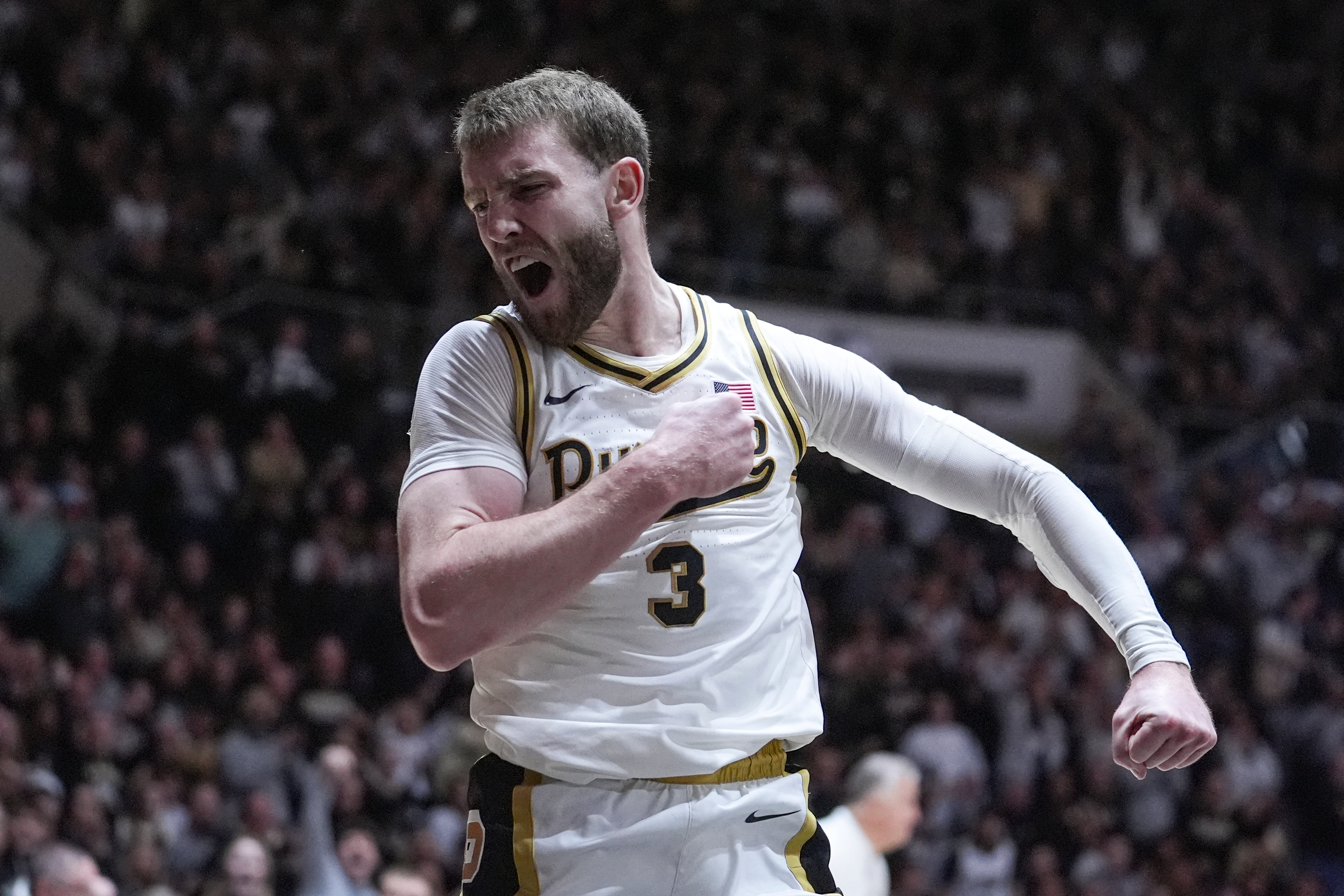 Braden Smith rebounds from sluggish 1st half to help No. 5 Purdue find ...