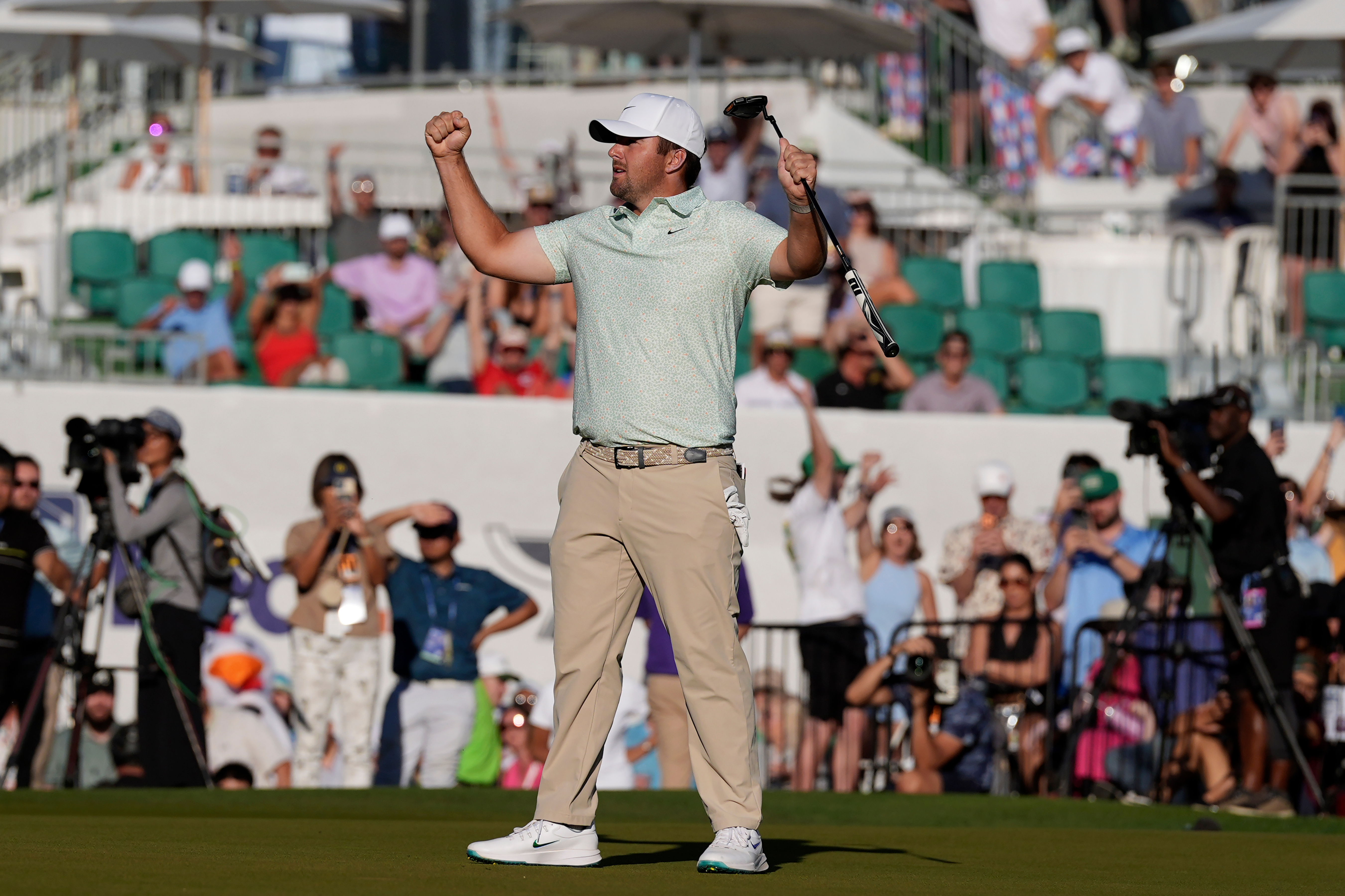 Gotterup wins Phoenix Open on first playoff hole as Matsuyama limps to ...