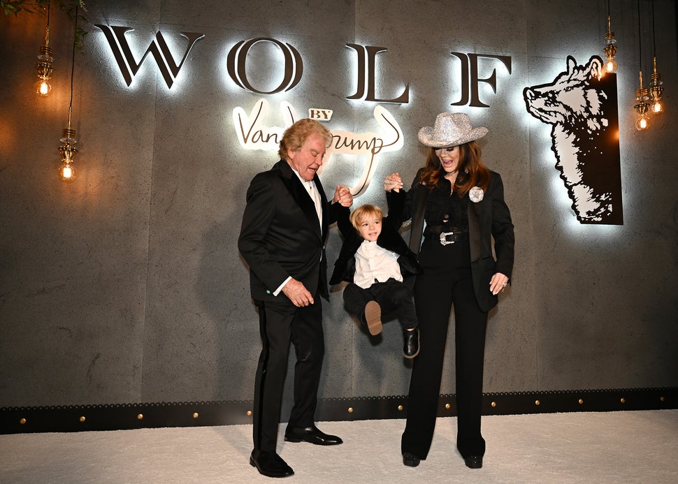 Lisa Vanderpump's Wolf: Inside the 'Game of Thrones' Meets Ski Chalet ...