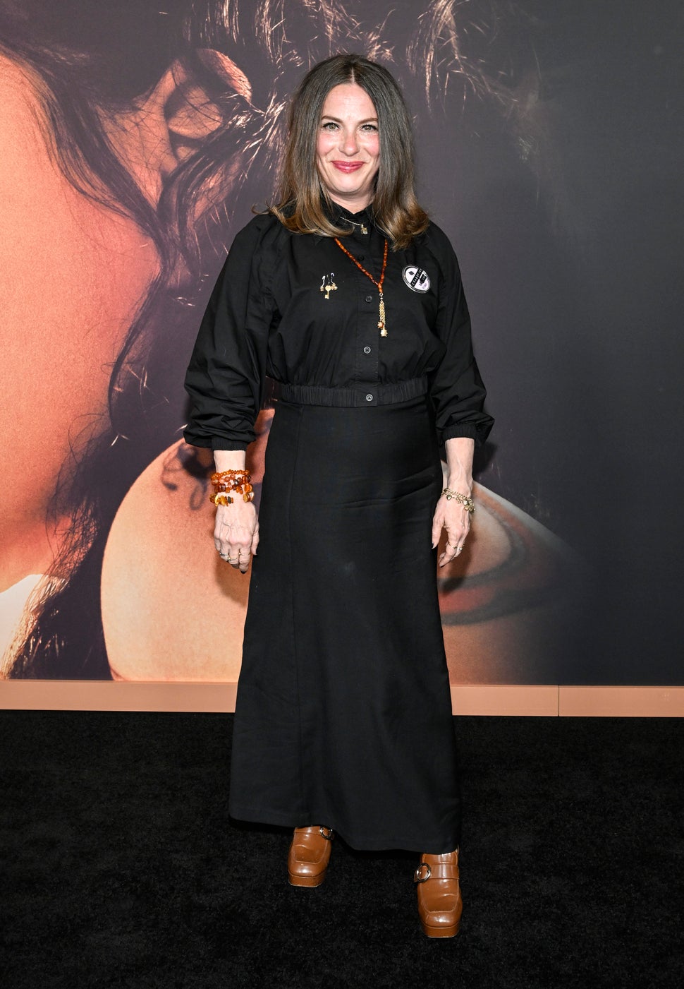 Juliet Cowan Reveals How Amy Winehouse's Mom Reacted to 'Back to Black ...