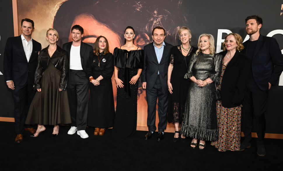 Juliet Cowan Reveals How Amy Winehouse's Mom Reacted to 'Back to Black ...